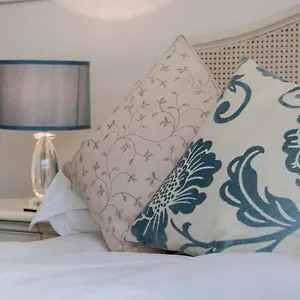 Apple Tree Boutique B&B Bath with Minimum Price 112£: Expert Review ...